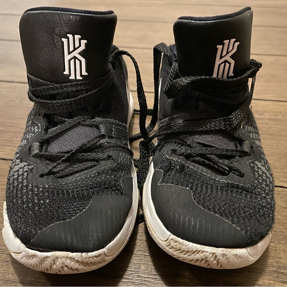 Nike | Shoes | Nike Kyrie Irving Sneakers | Poshmark